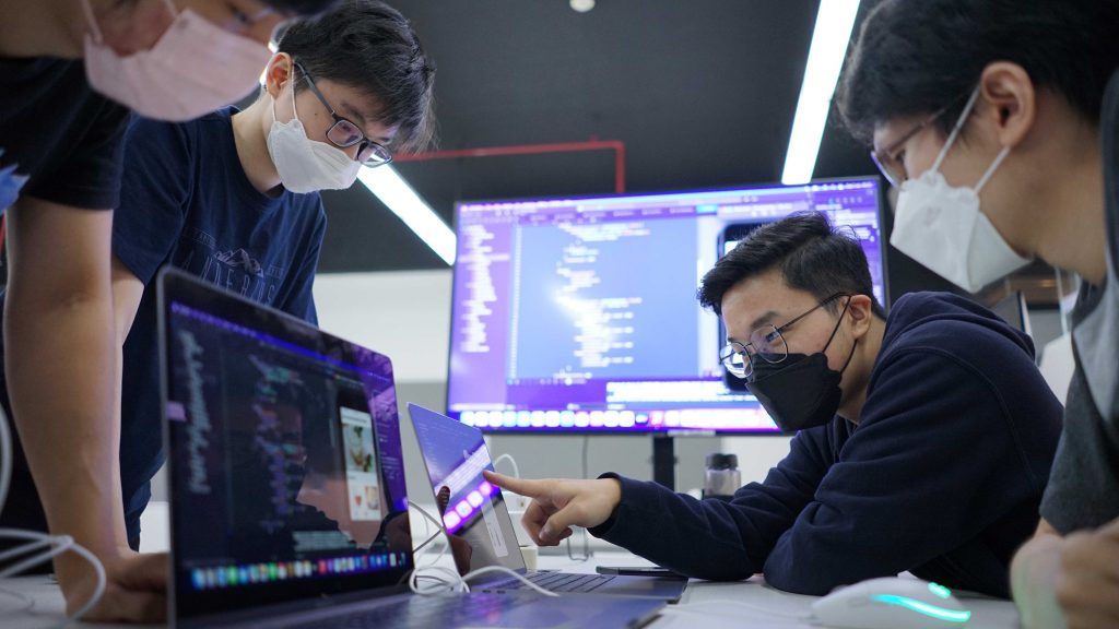 Pentingnya Analisis Data dalam Sistem Informasi Bisnis - Sistem ... Pentingnya Analisis Data dalam Sistem Informasi Bisnis - Sistem ...
