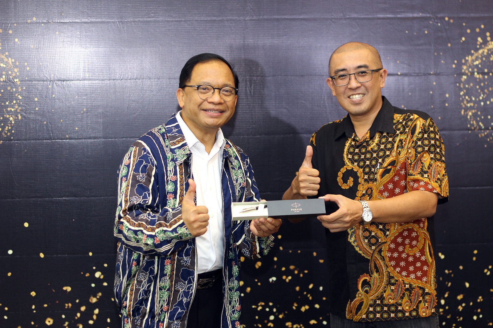 Malam Inagurasi Wisudawan S2 Manajemen UC Online